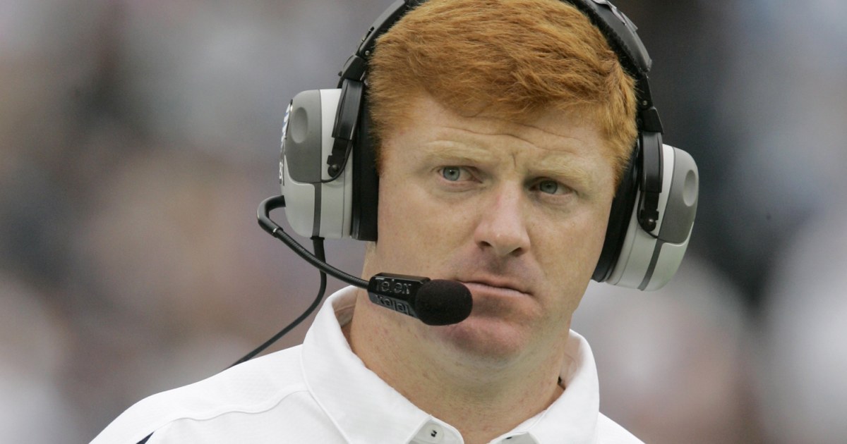 Ex-Penn State football aide McQueary files $4 million whistleblower lawsuit