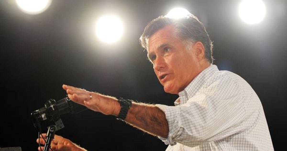 Romney channels 'Friday Night Lights' on the stump