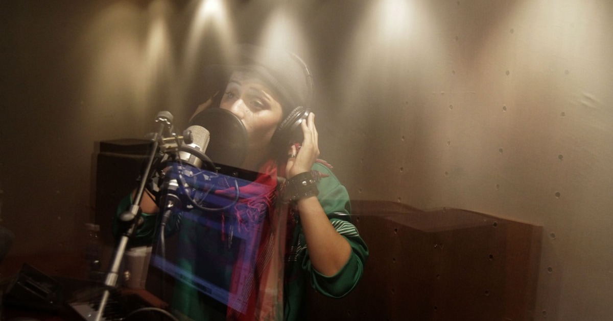 Afghanistan's first female rapper breaks tradition, busts rhymes