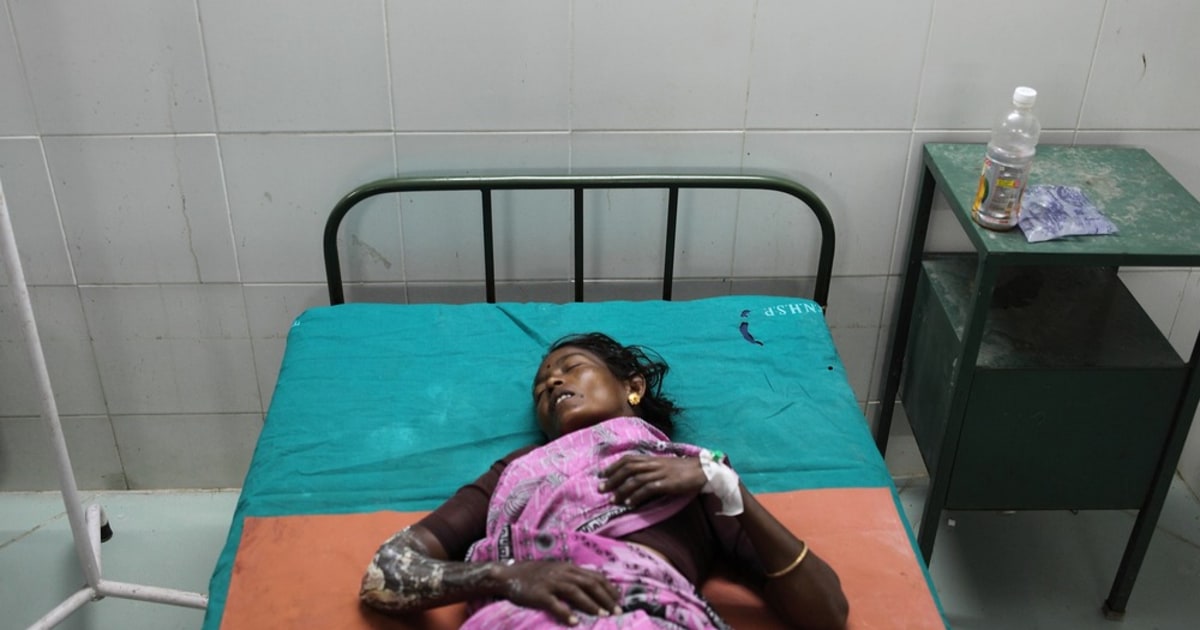 Blaze at India fireworks factory kills at least 40