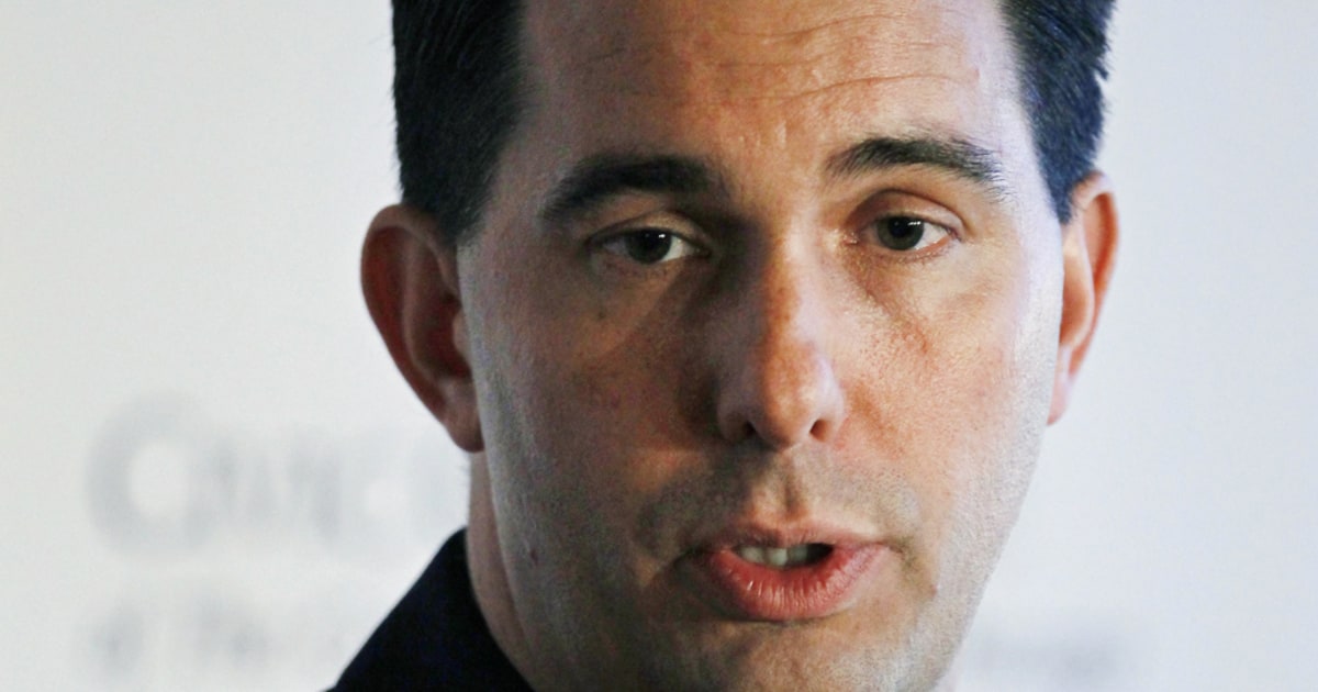 Judge strikes down Wisconsin law restricting union rights