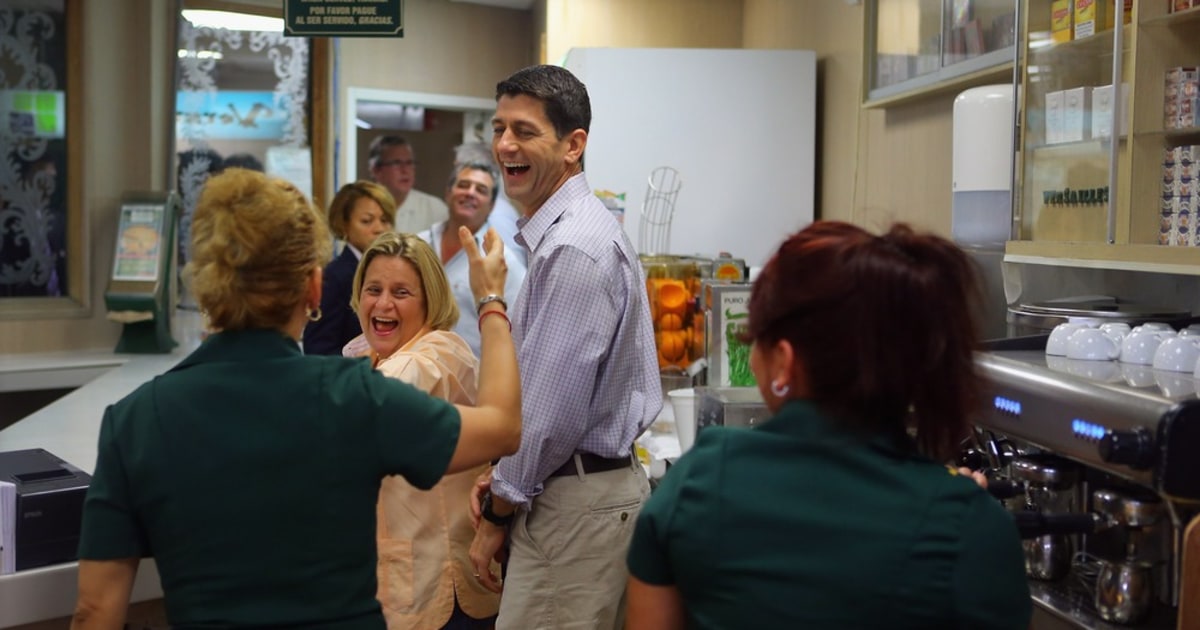 Florida politicians help Ryan woo Hispanics