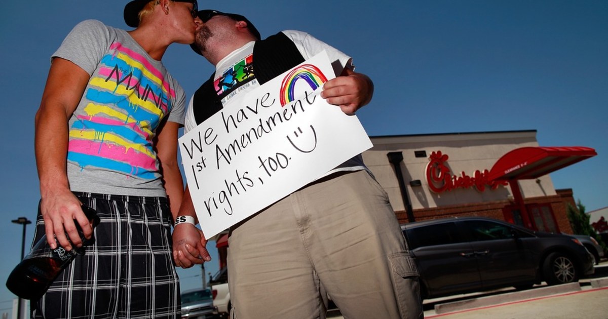 Austin first Texas city to support marriage equality