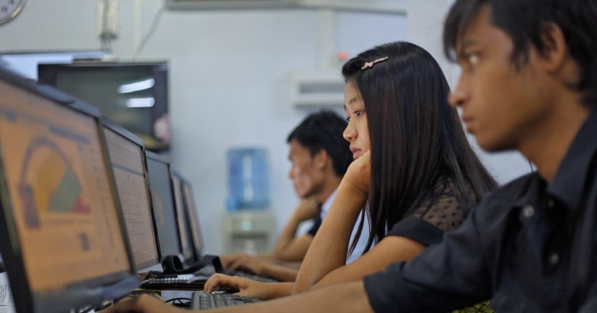 Freedom of the press returns to Myanmar after 50 years
