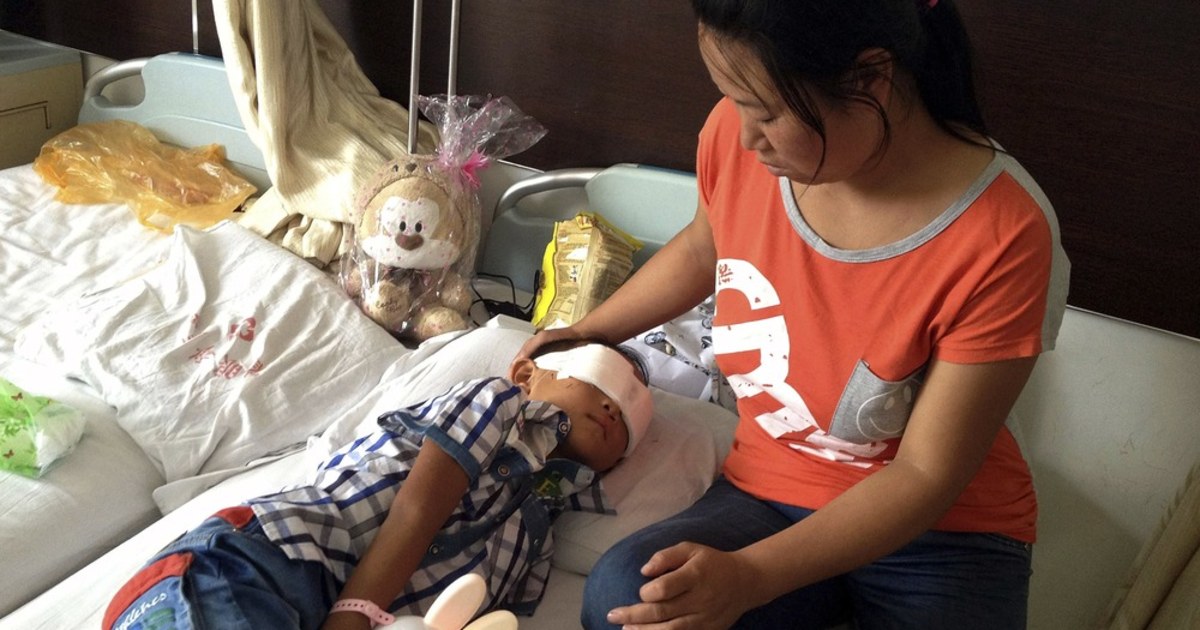 Hunt for woman who gouged out eyes of Chinese boy, 6