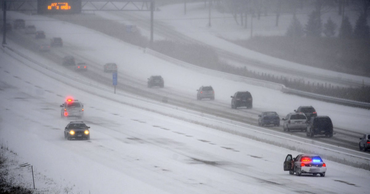 Relentless winter storm refuses to give respite to commuters, air travelers