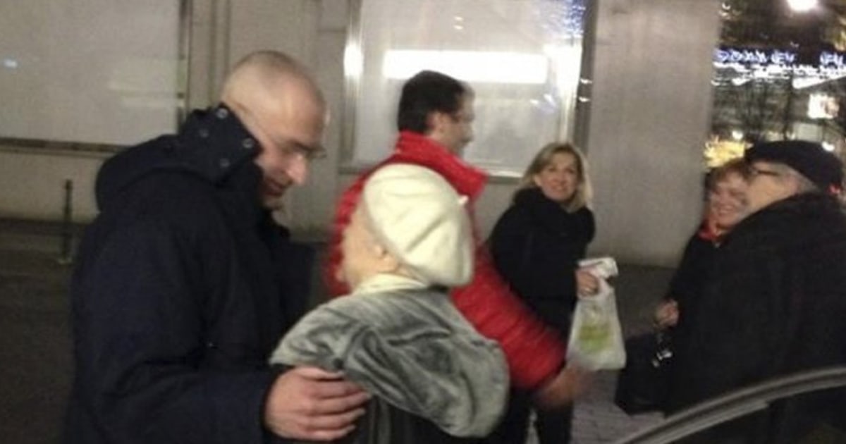'Very happy to be together': Khodorkovsky reunited with family in Berlin