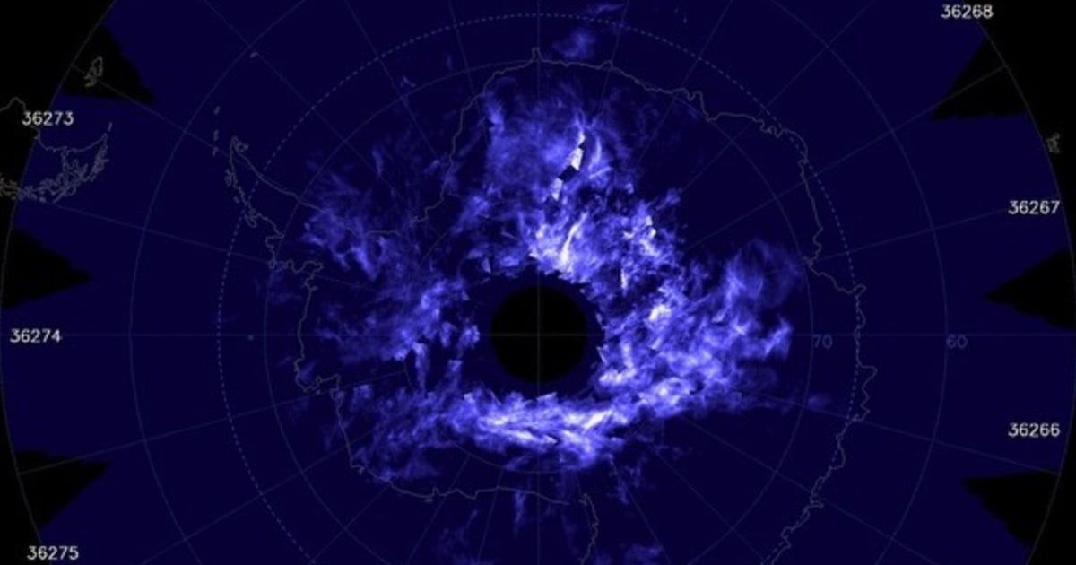 'Meteor smoke' clouds gather early over South Pole