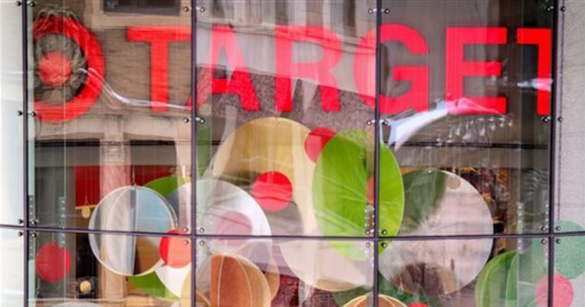 More Target trouble: some holiday gift cards not activated