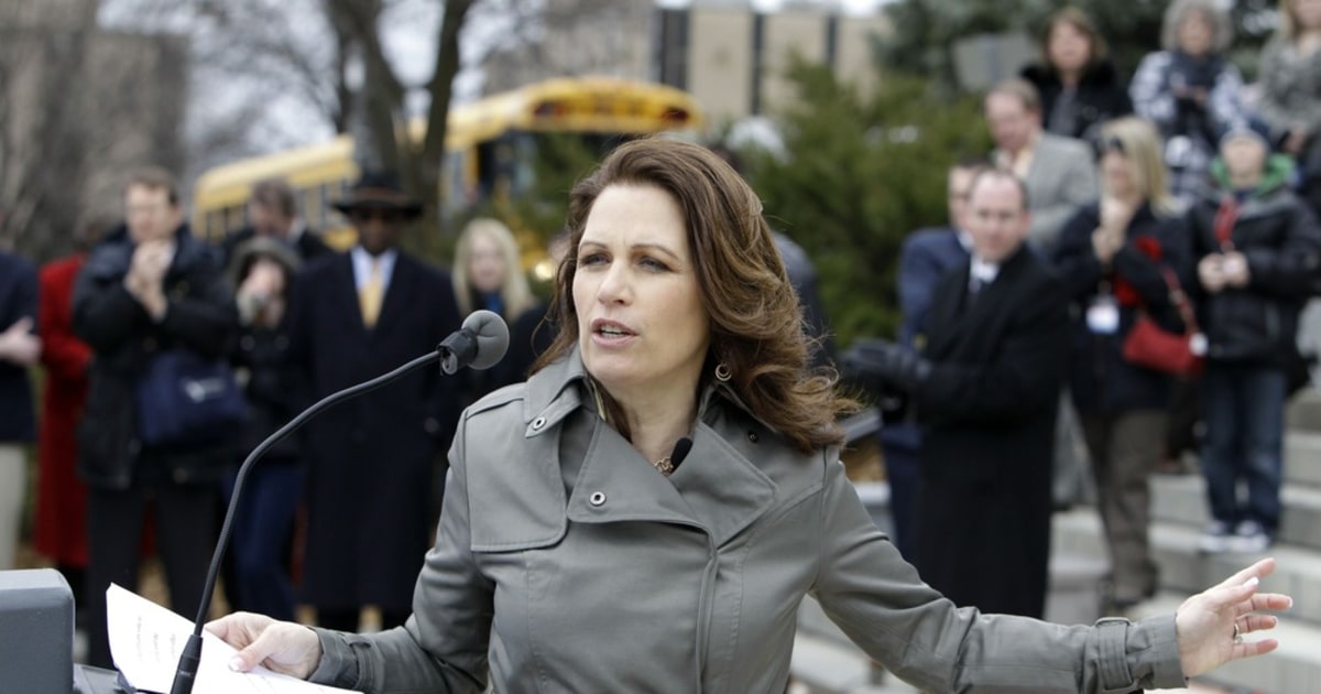 Bachmann campaign's use of contact list comes under more fire
