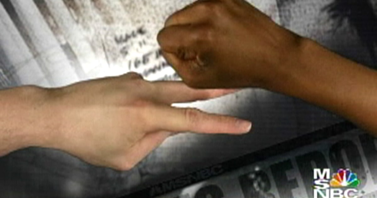 Rock-paper-scissors imitates life