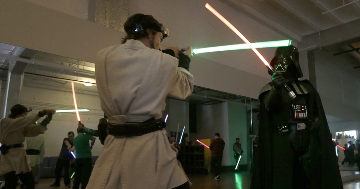 Star Wars fans learn the force at light saber school