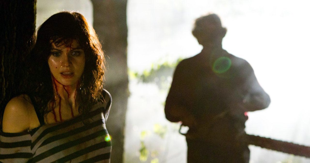 Bloody 'Texas Chainsaw 3D' tops box office