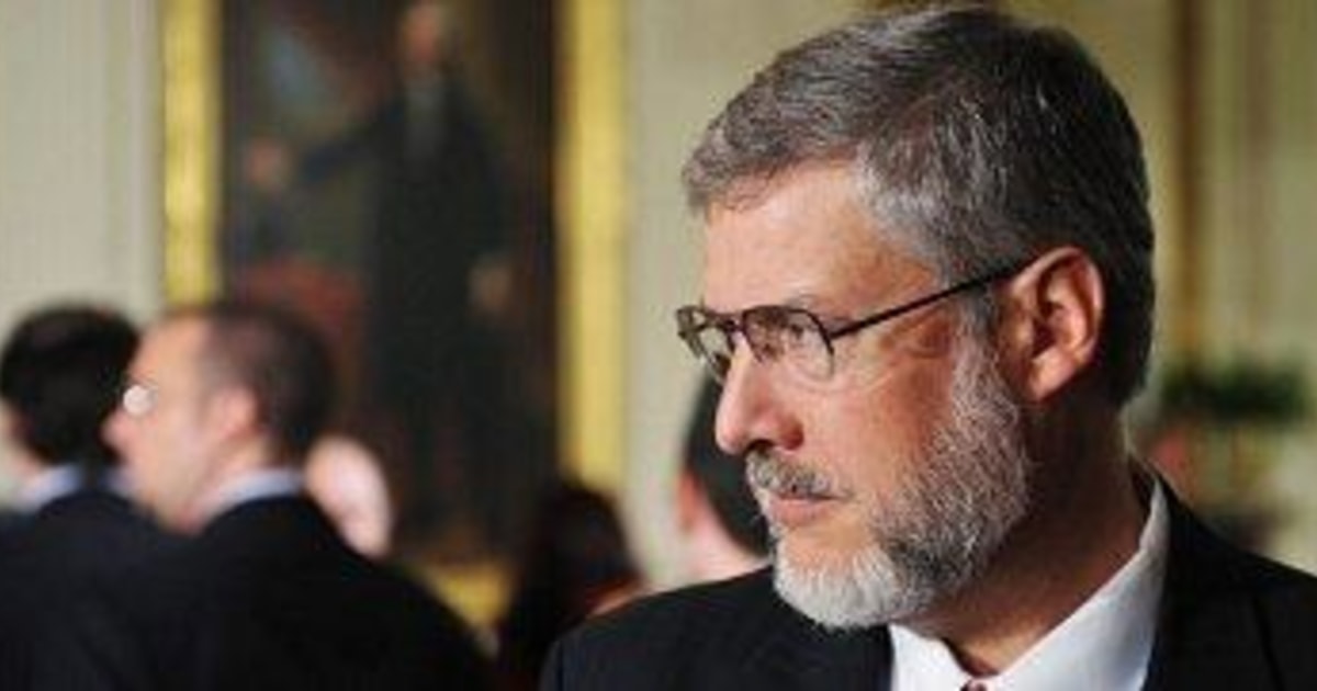 Addington to monitor executive branch overreach