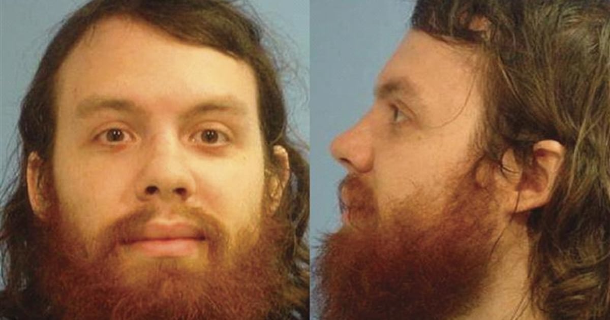 Imprisoned hacker 'Weev' challenges computer law