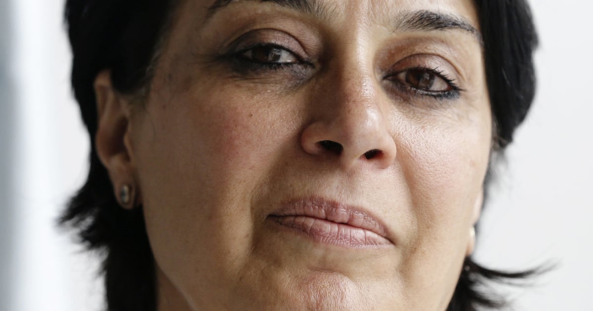 Message in a bottle: Note found amid Sandy debris is from dead girl