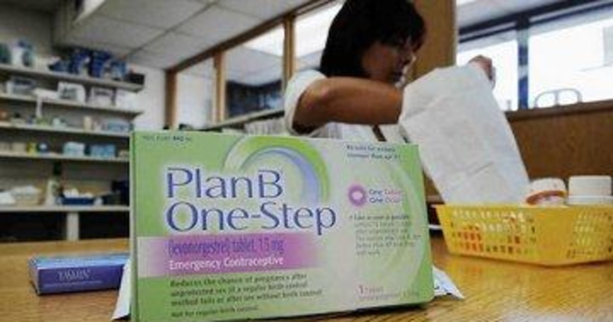 Obama admin relents, clears morning-after pill
