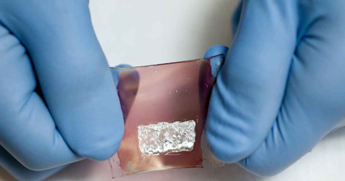 Stretchy solar cells to power e-skin