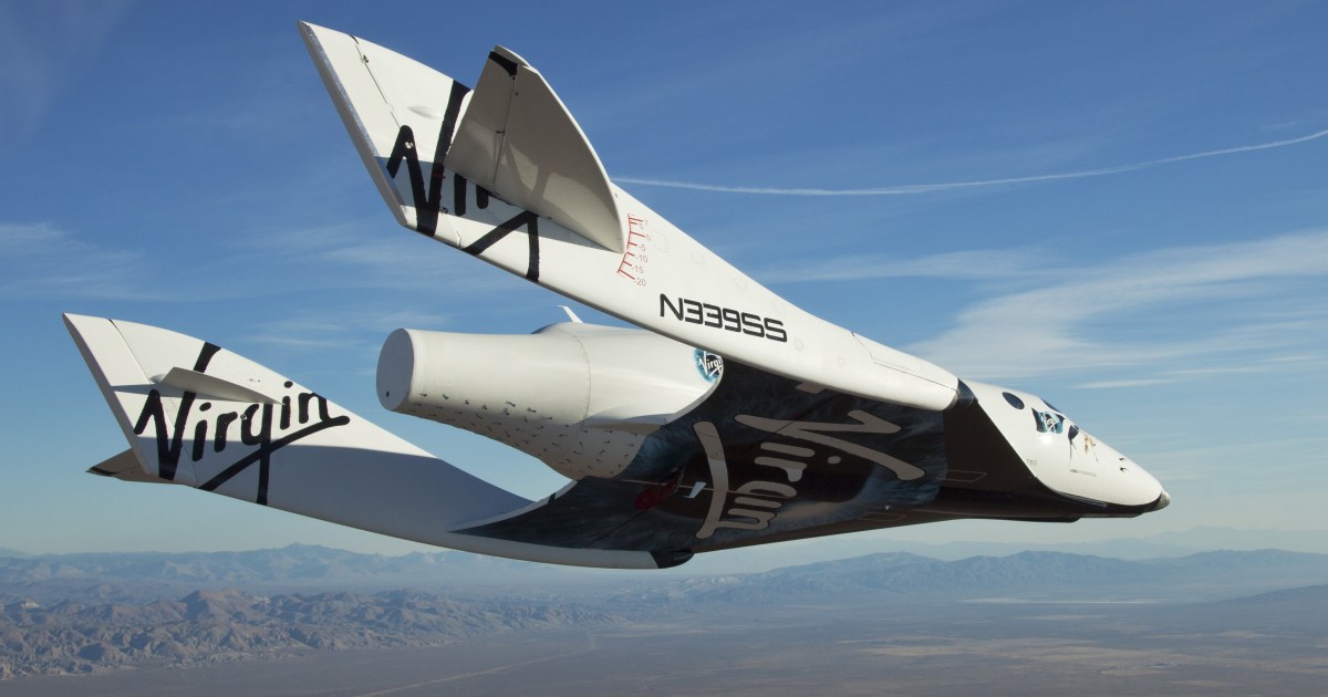 SpaceShipTwo flies free for first time