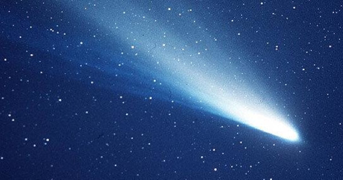 Comet strikes may have jump-started life on Earth