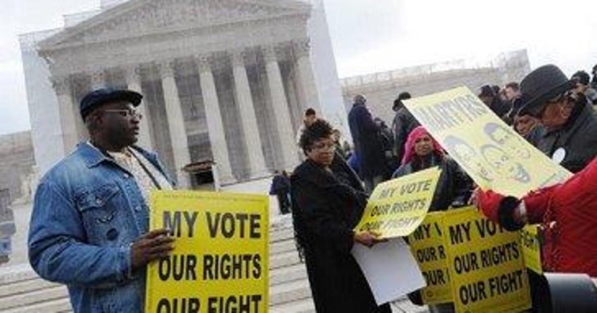 High court weighs Arizona voter-registration law