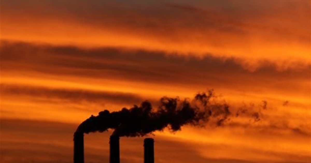 CO2 record illustrates 'scary' trend, say experts