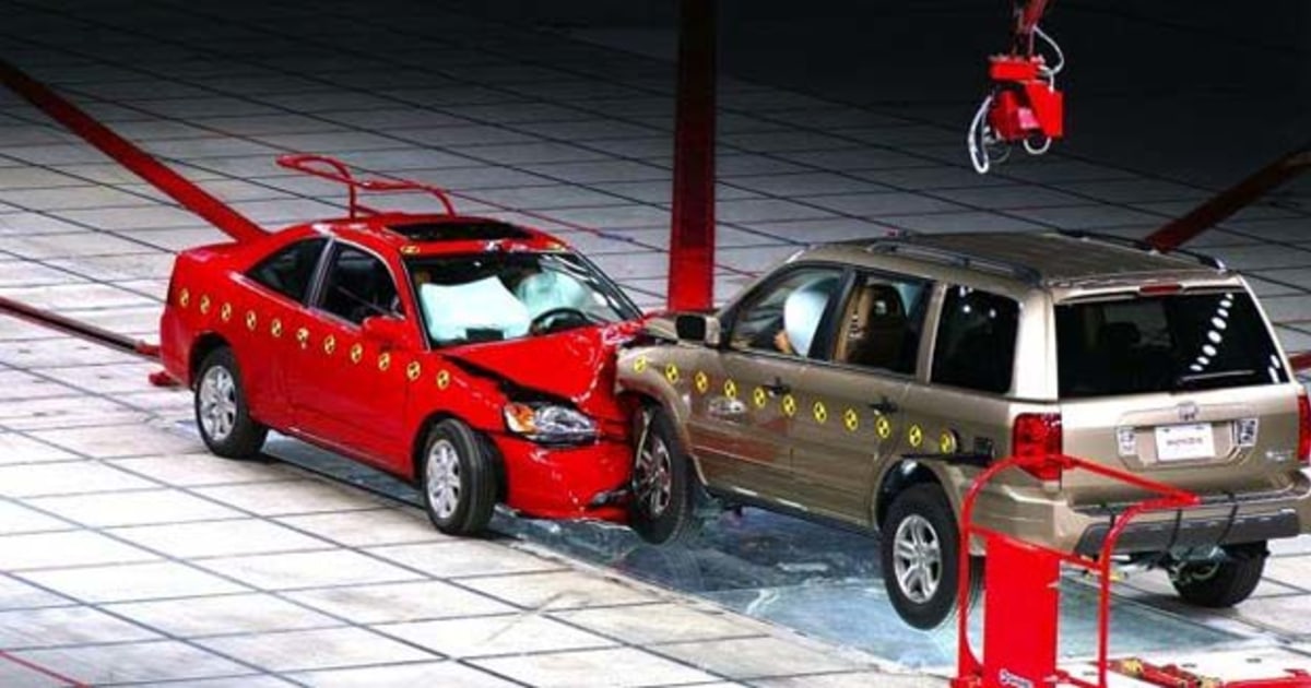 SUV passengers more likely to survive crashes