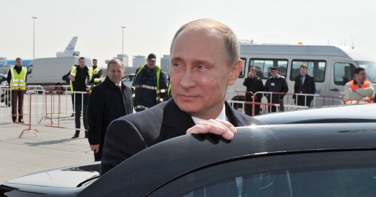 Russia's Putin to commute to work by helicopter