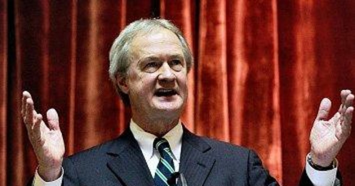 Rhode Island's Chafee to run as a Democrat