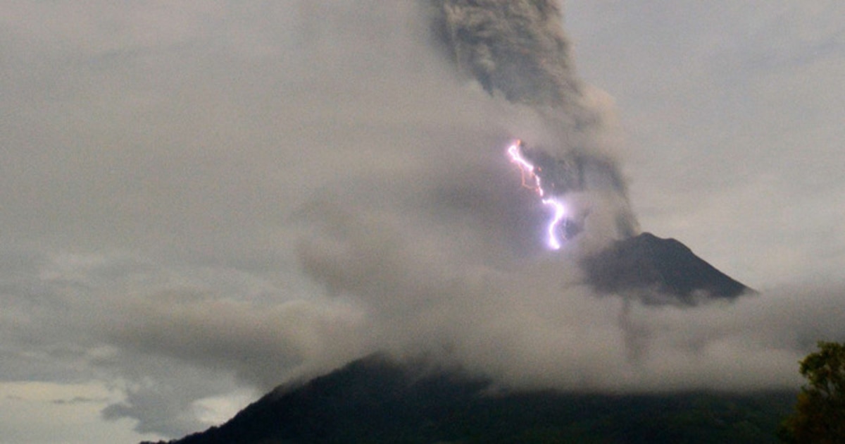 Surreal skies over Indonesian volcano