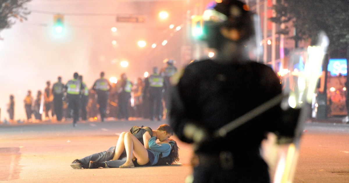 Amorous protesters, lost in the heat of Vancouver riots