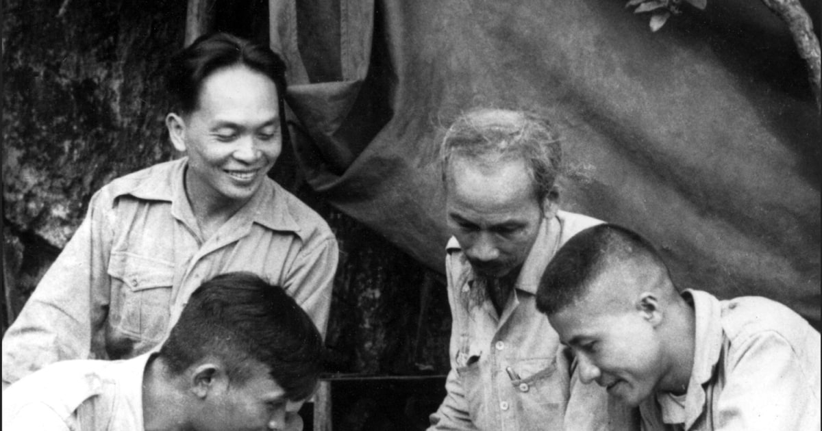 Vietnam war leader Gen. Giap dies at 102