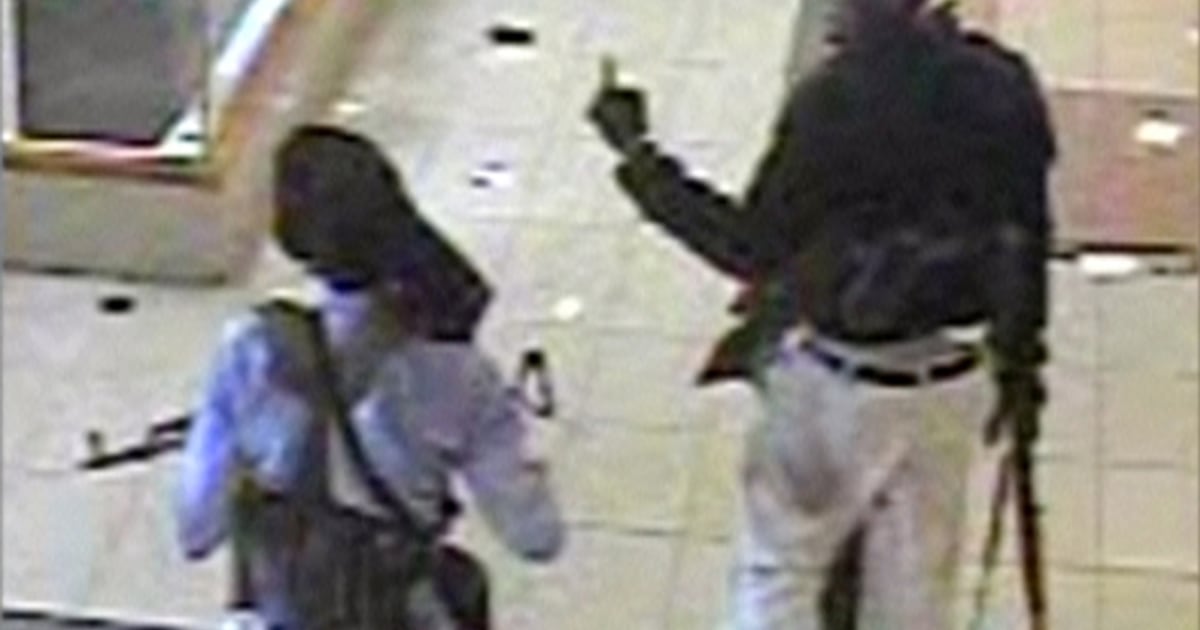 Police detail car used by radical militants in brutal Kenyan mall attack