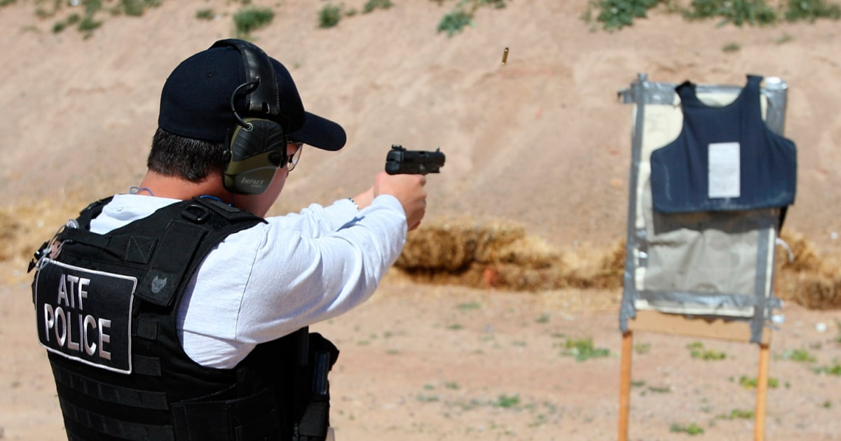 Wider use of body armor cuts deaths among U.S. law enforcement