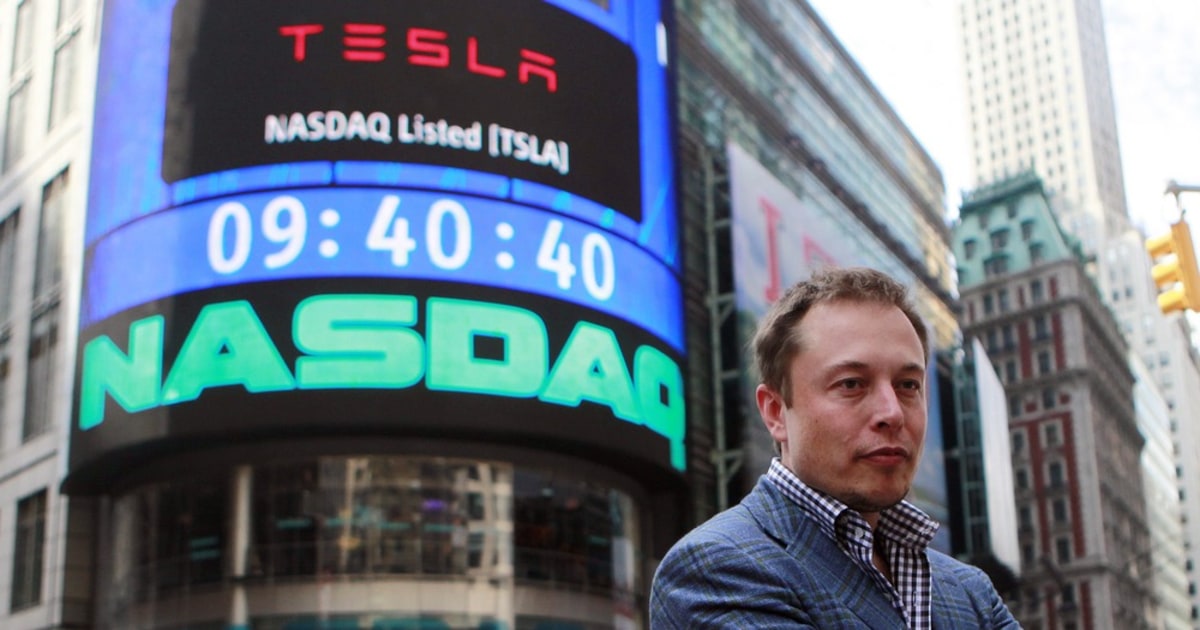 Tesla founder hits road with family to debunk 'range anxiety'