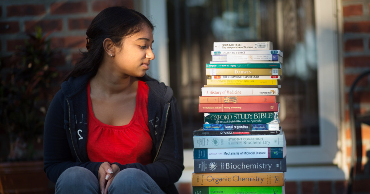 'Required reading': As textbook prices soar, students try to cope