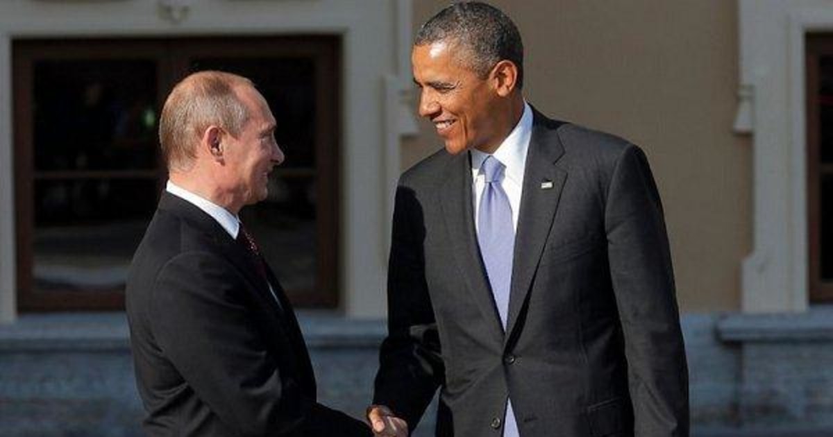 Right continues to draw hearts on Putin pictures