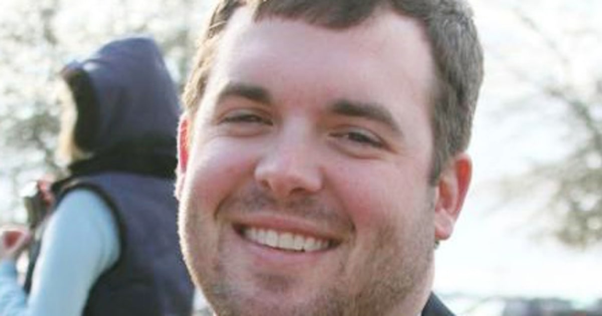 Donations pour in for homeless man who returned backpack with $42K