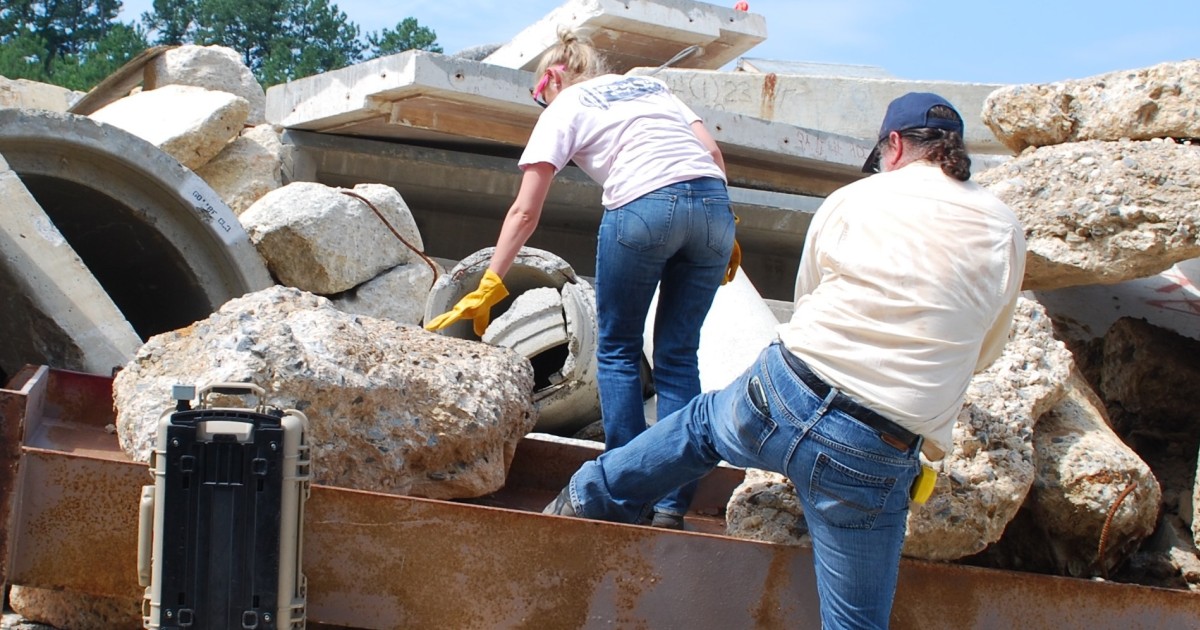 Rubble rescue: Tool can 'see' heartbeat of disaster-trapped victims