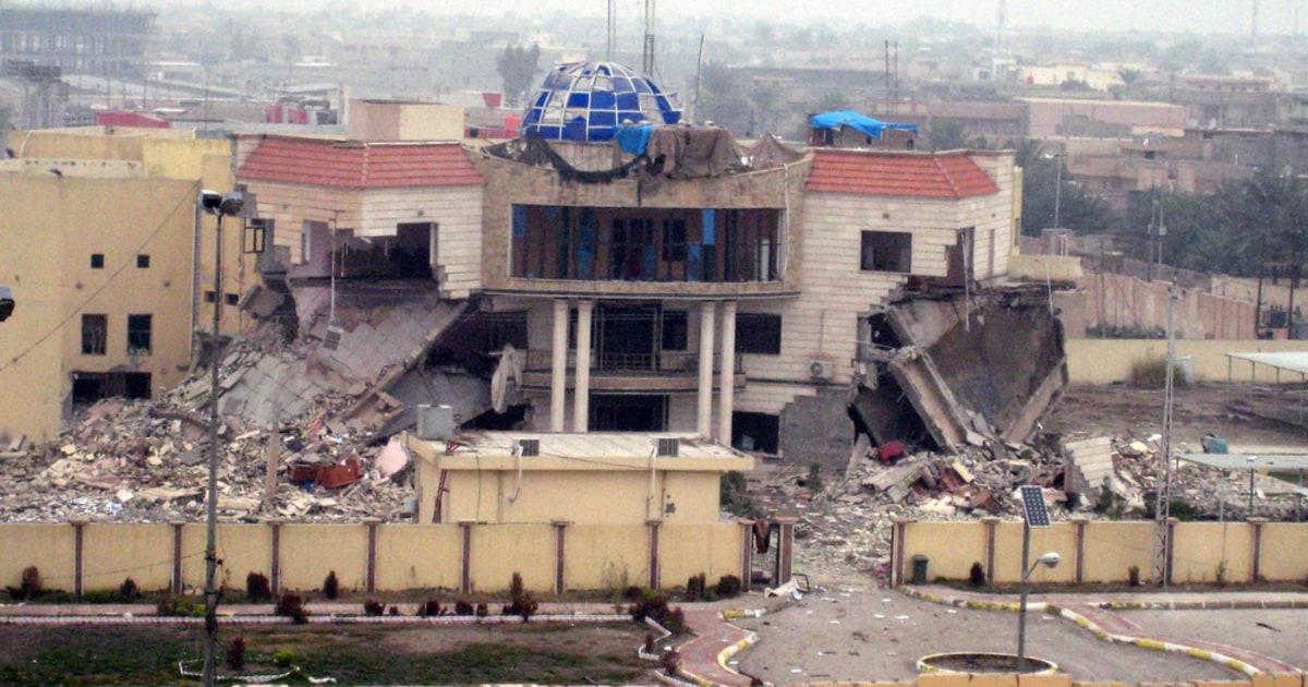 Al Qaeda-linked forces capture town of Fallujah in Iraq