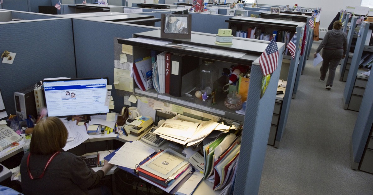 Why customer service at the IRS is bad -- and could get worse