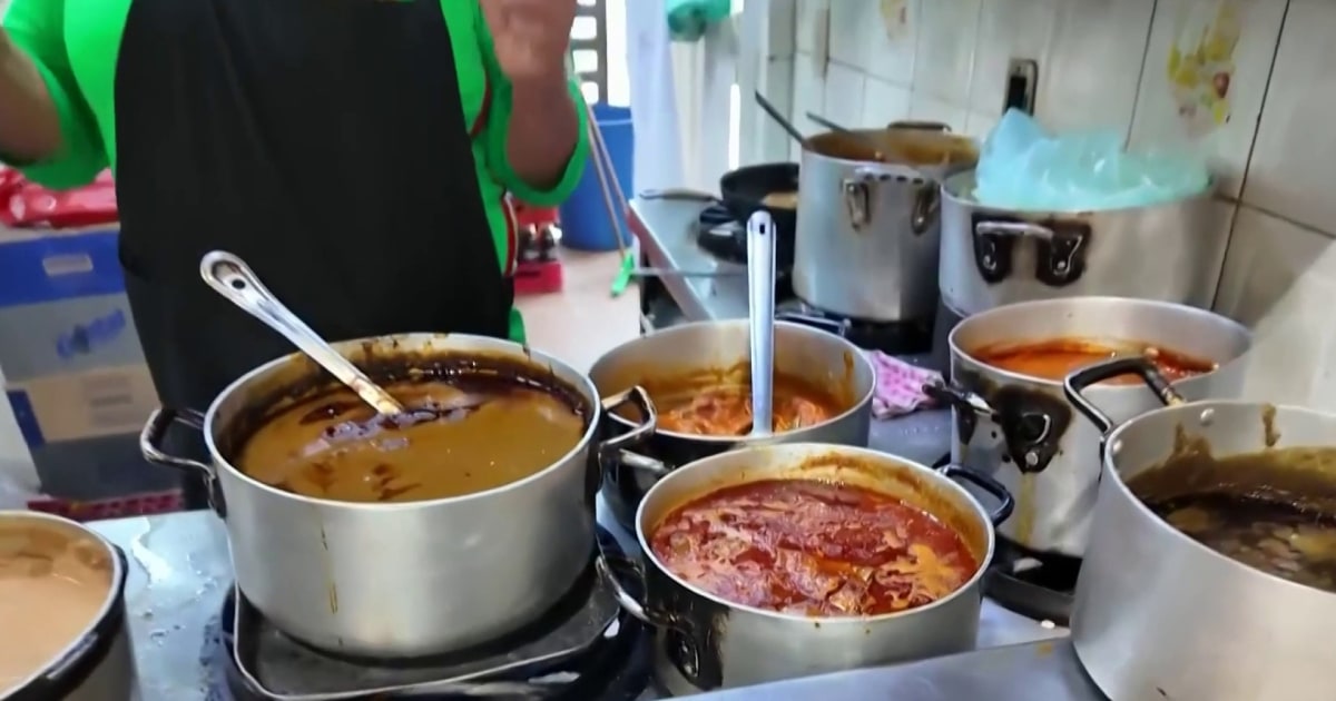 Mexicanos aprenden inglés para poder atender mejor a sus clientes ...
