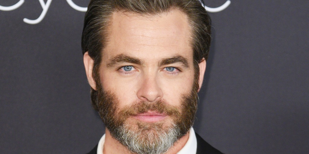 chris pine eyebrows