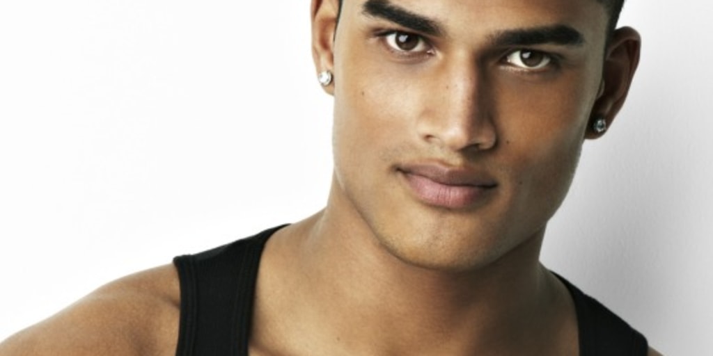 Rob Evans Model Antm