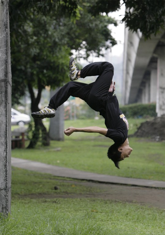 Parkour Jump Roll Bullettrun WHAT IS PARKOUR?