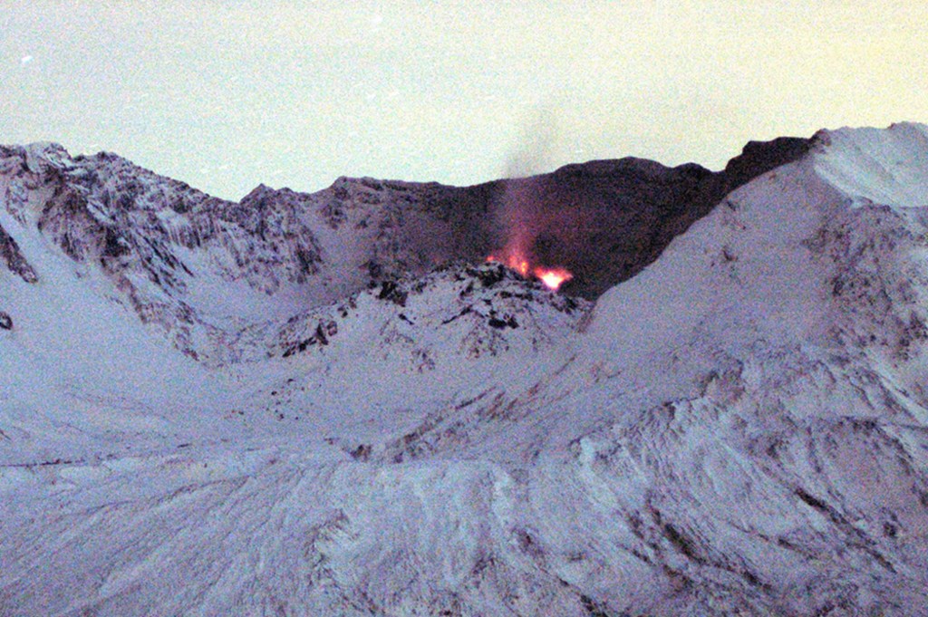 plug dome volcano example