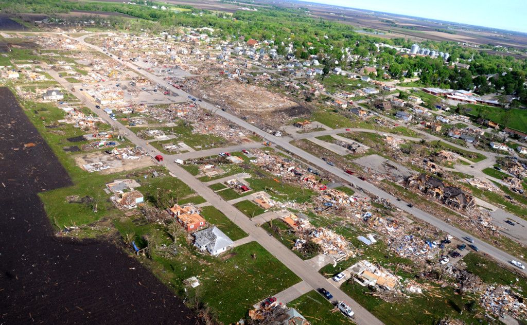 f5 tornado aftermath