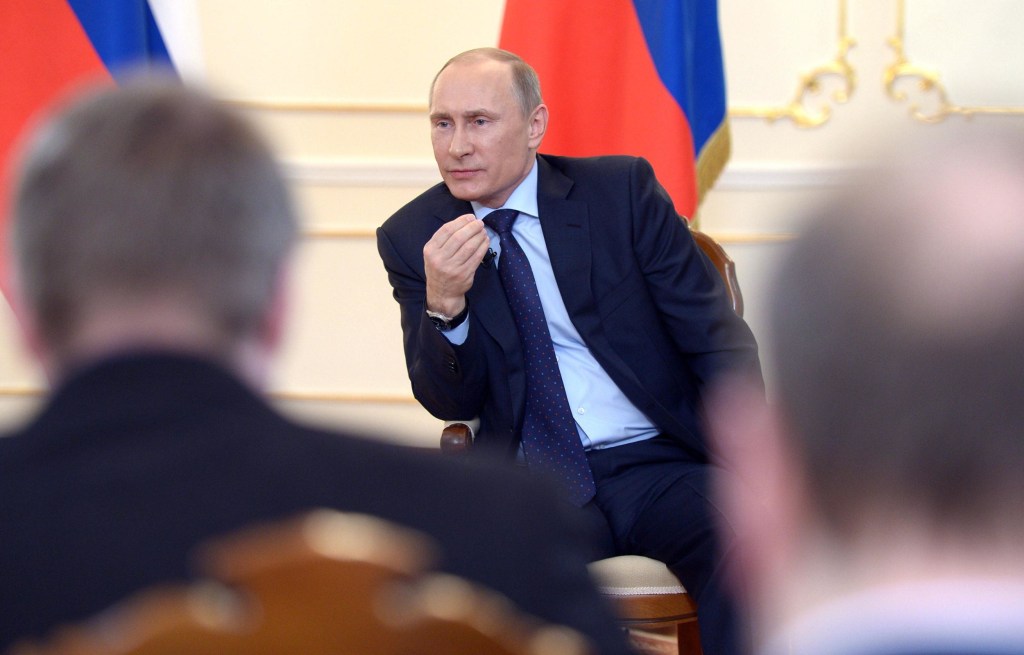 Vladimir Putin Body Language Seen And Unseen: Raymond Arroyo Breaks