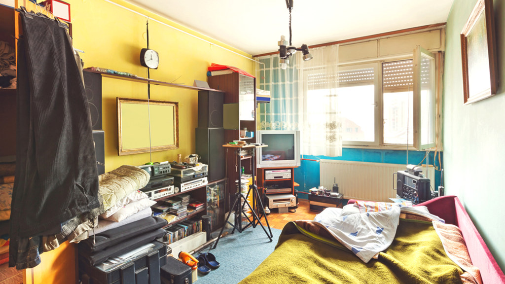 cluttered room