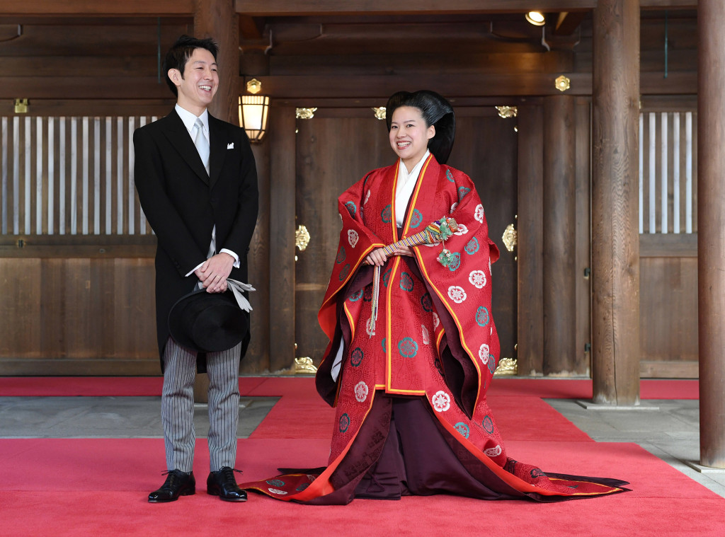 Japanese Traditional Wedding Ceremony TRADITIONAL AND MODERN JAPANESE